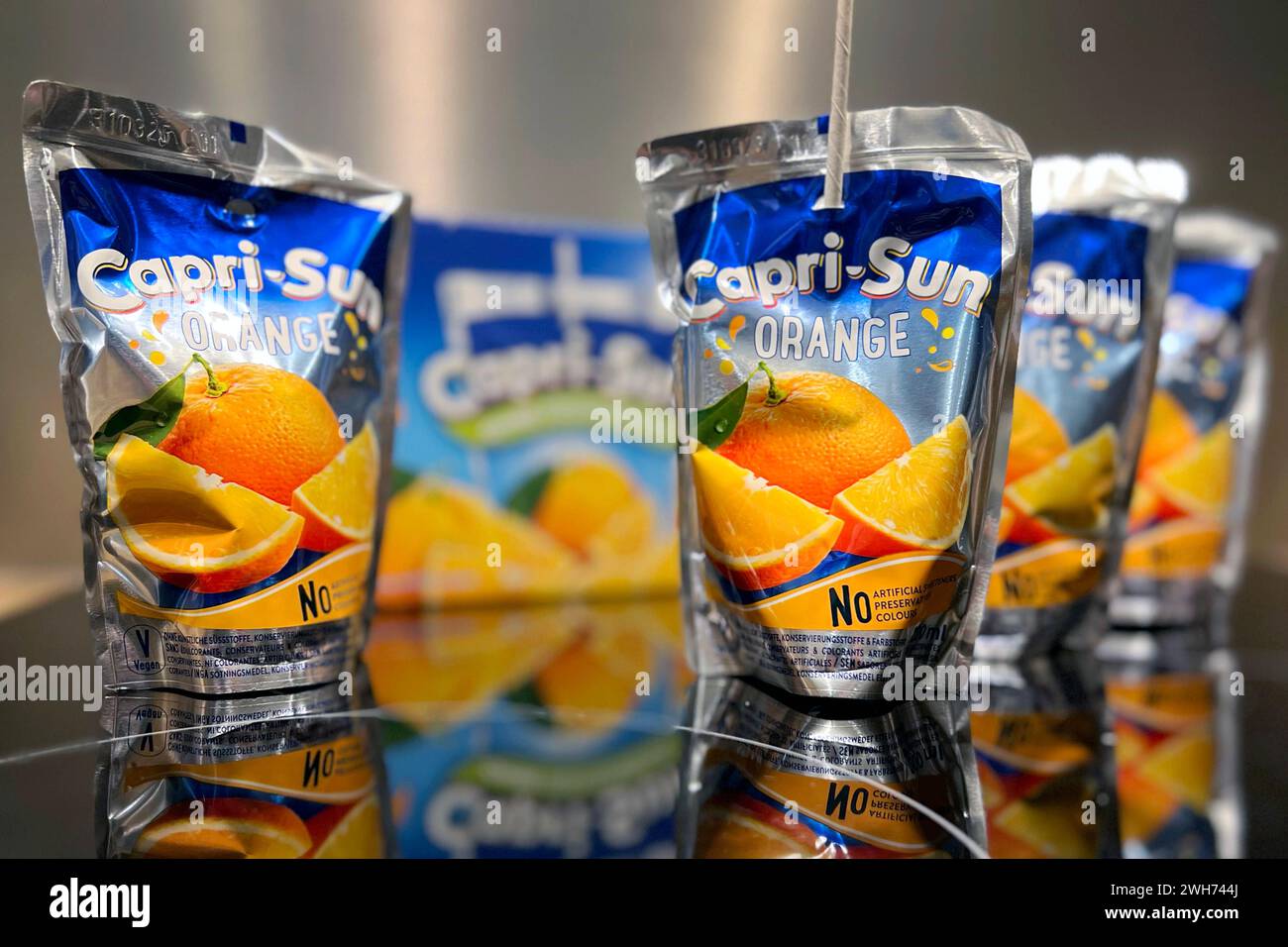 Capri-Sun ist ein vom deutschen Unternehmer Rudolf Wild 1969 unter dem ...