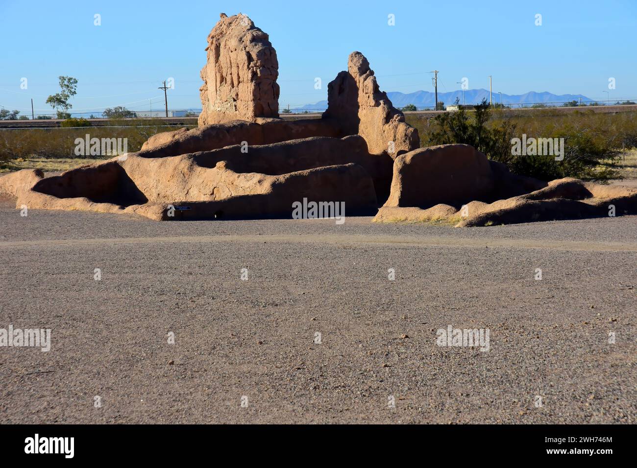 Ancient Casa Grande Ruins National Monument of the Pre-columbian ...