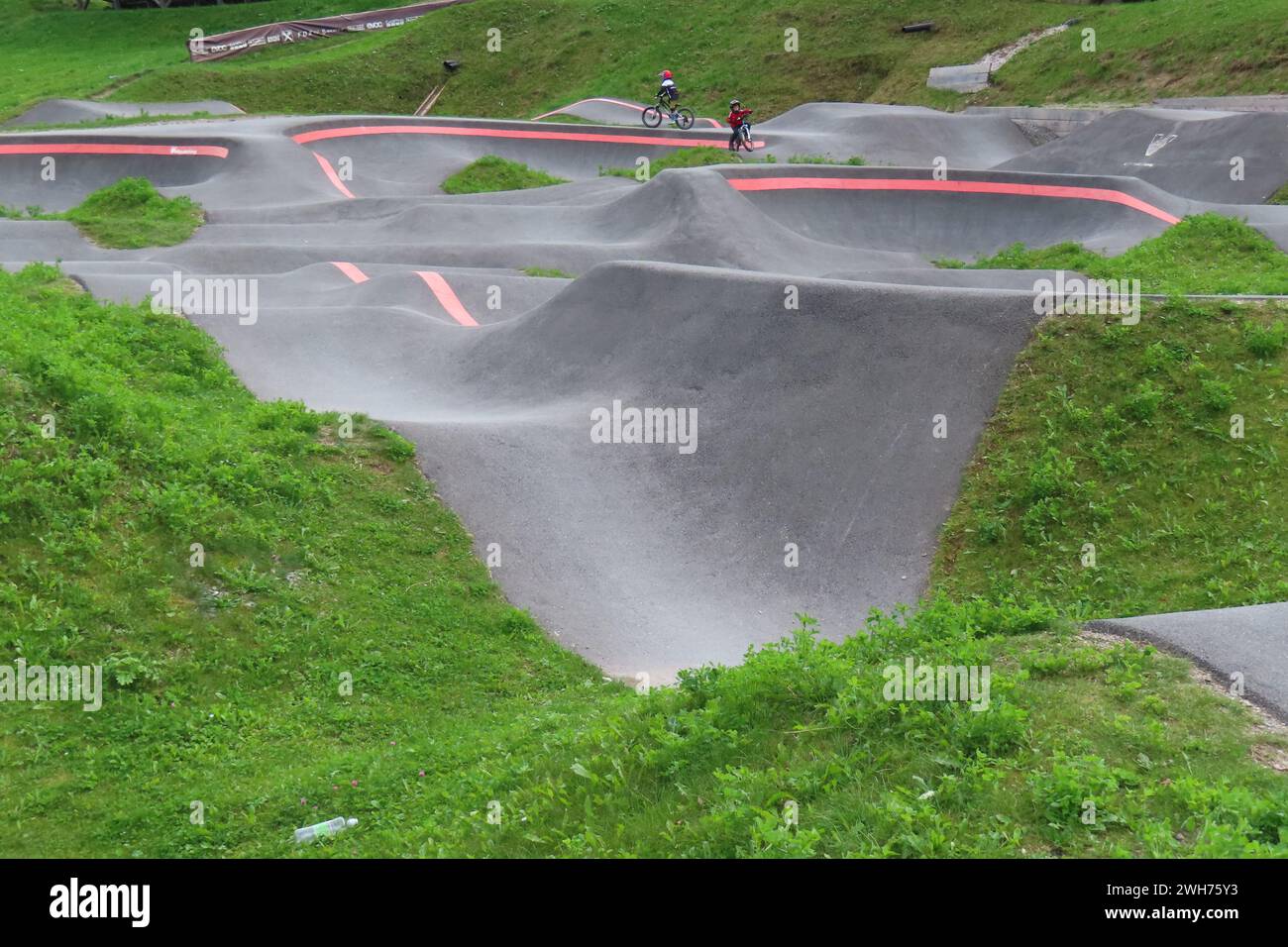 Pump track hi-res stock photography and images - Alamy