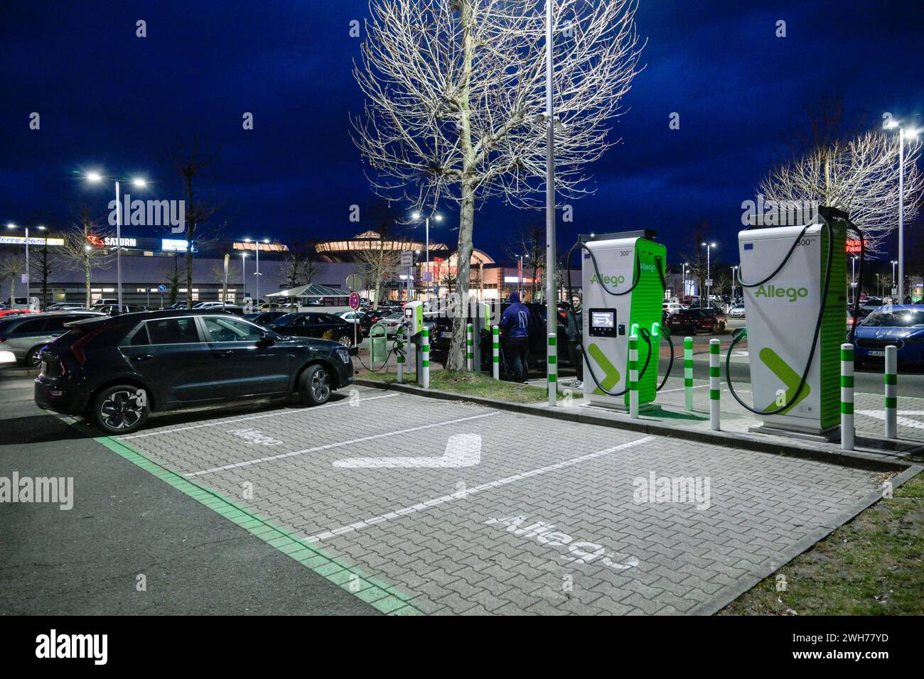 Einkaufszentrum park center hi-res stock photography and images - Alamy