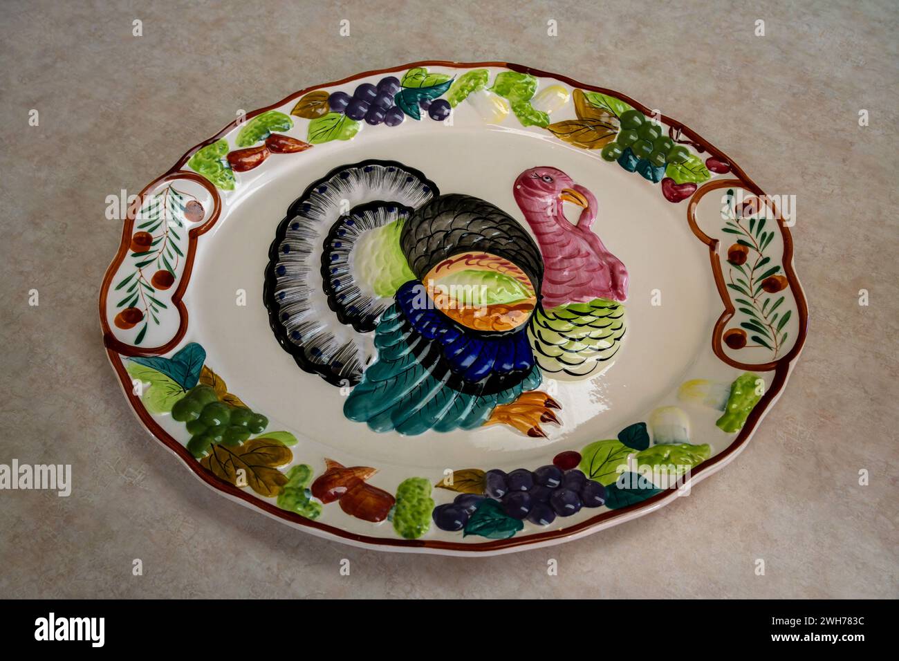 Ceramic serving platter hi-res stock photography and images - Alamy