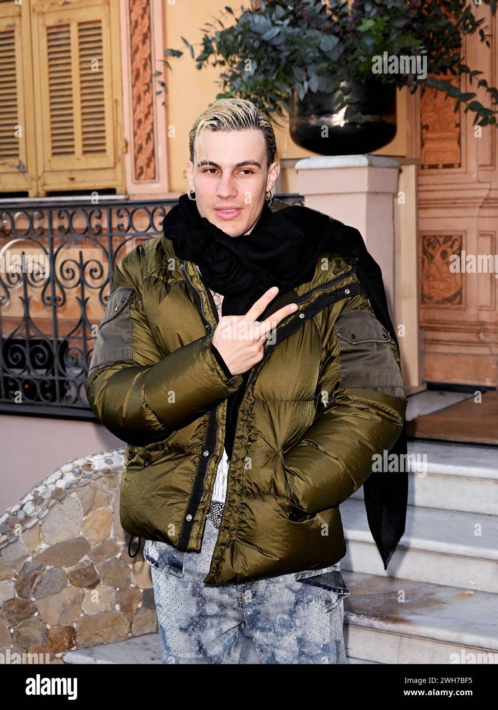 Sanremo, Italy. 08th Feb, 2024. Sanremo, 74th Italian Song Festival ...