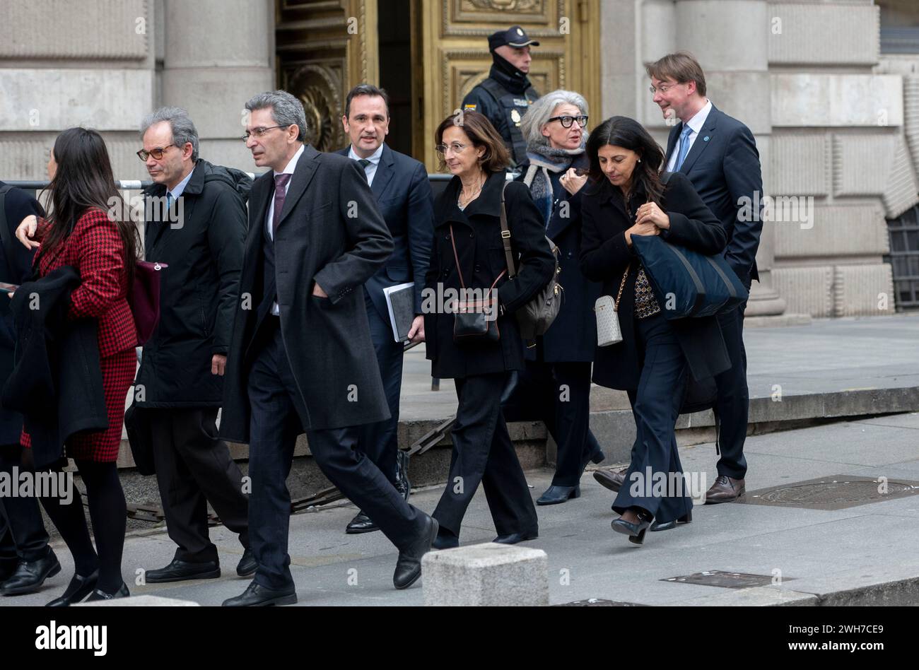 Former Italian Justice Minister Marta Cartabia (4r), jurist Regina ...