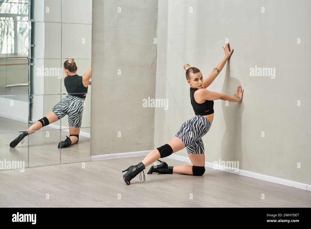 Physical key art hi-res stock photography and images - Alamy