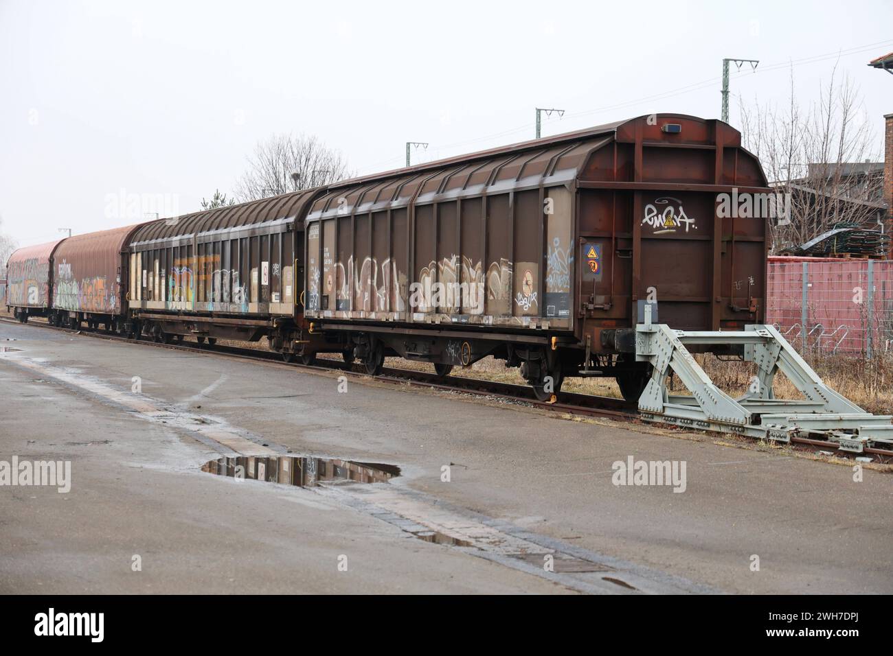 Graffiti on wagons hi-res stock photography and images - Alamy