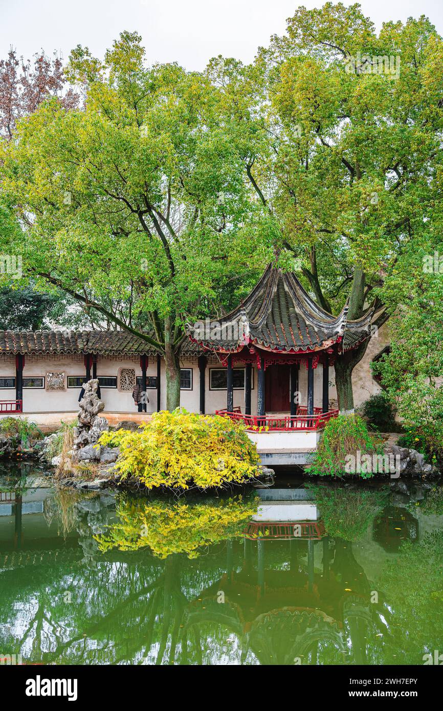 Tongli water village hi-res stock photography and images - Alamy