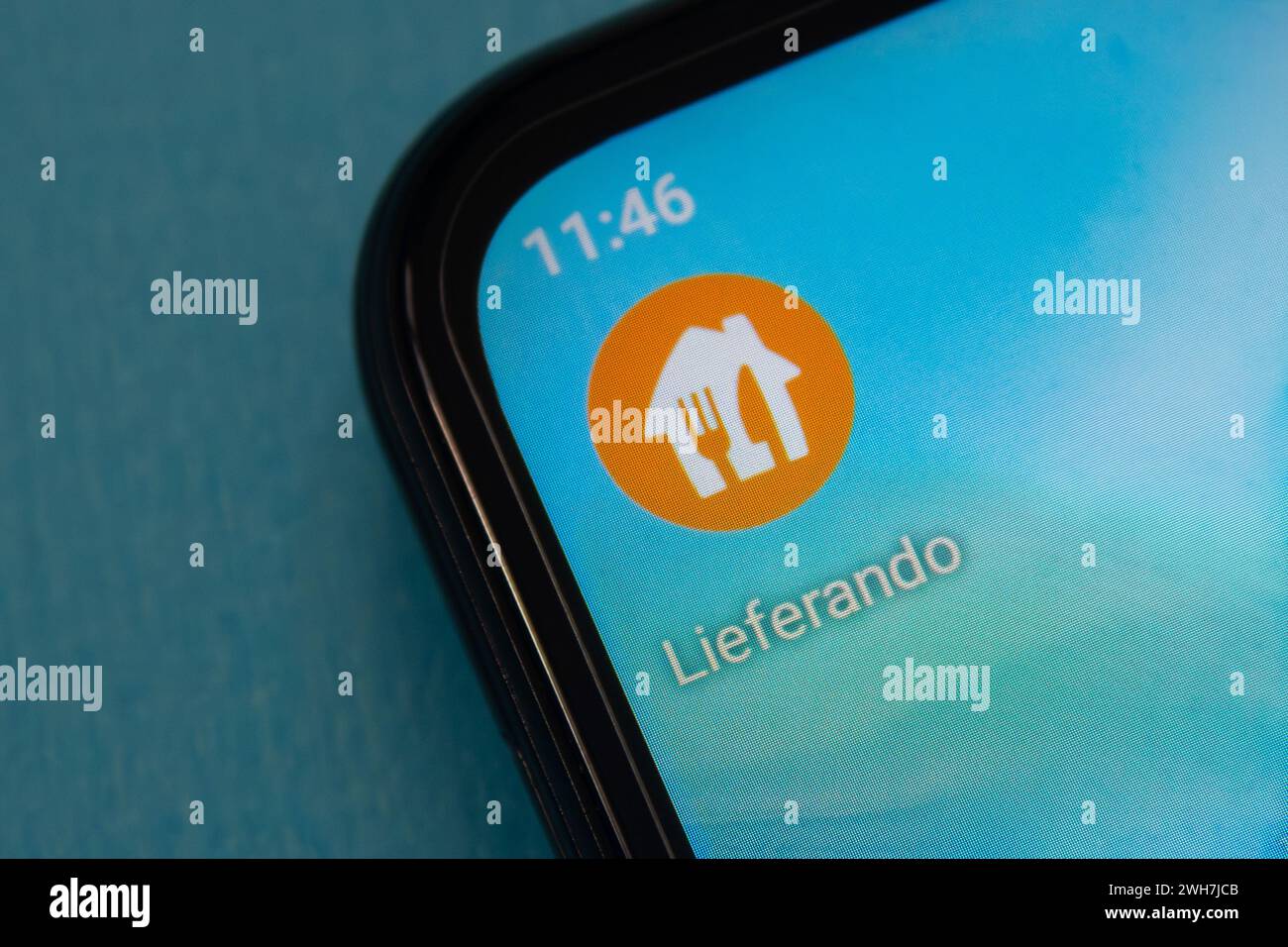 Lieferando logo hi-res stock photography and images - Alamy