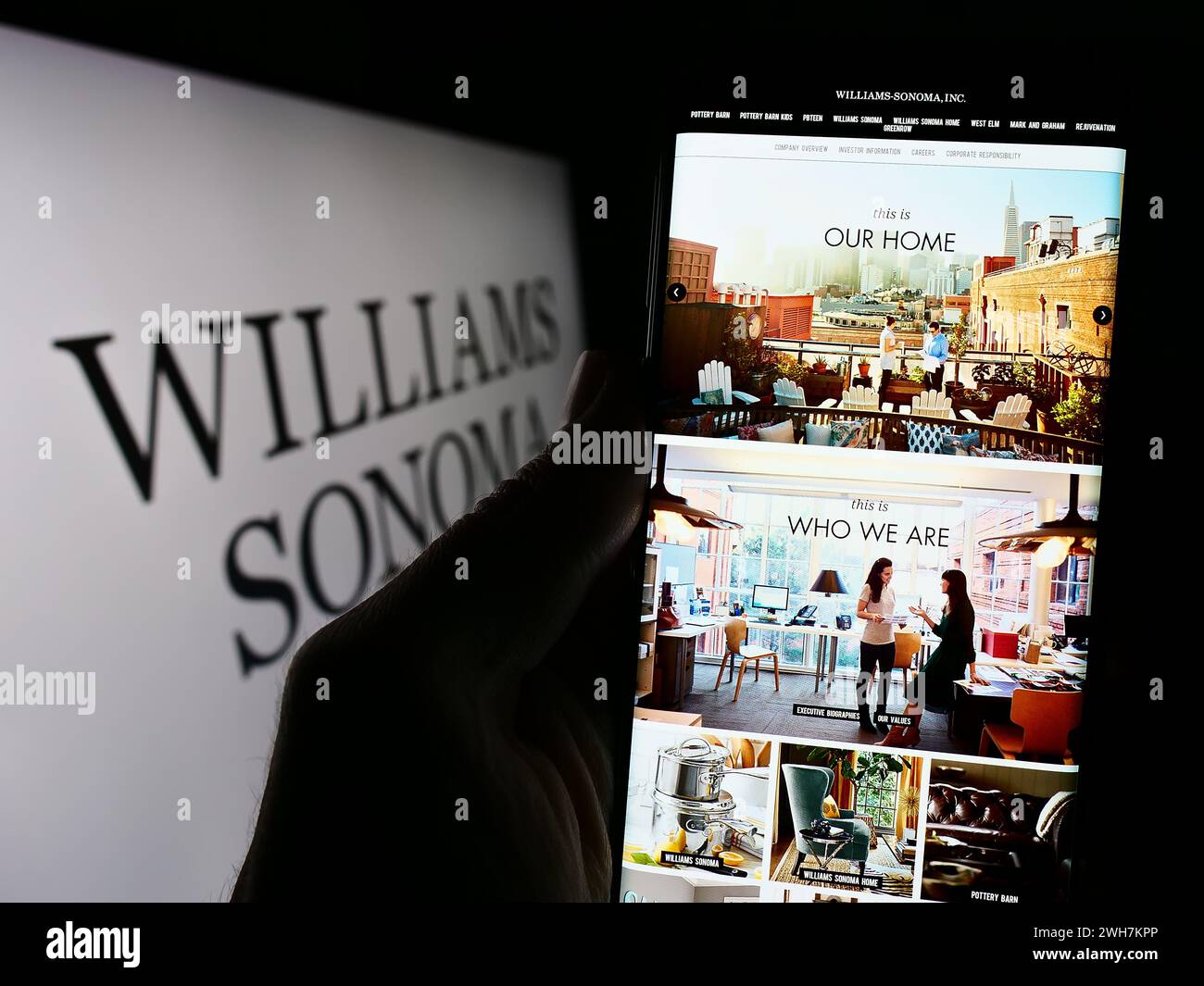 Wsm business company logo hi-res stock photography and images - Alamy