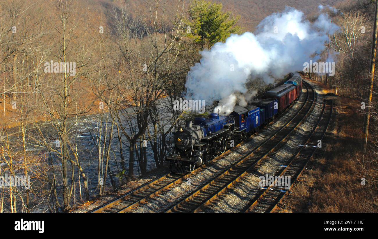 Reading & Northern 425 steam engine Stock Photo - Alamy