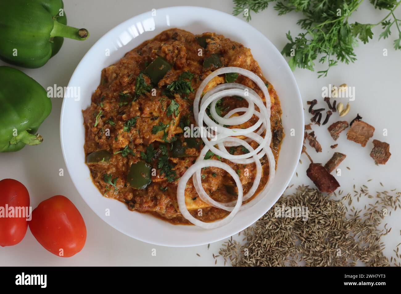 Paneer Masala Curry. Rich authentic Indian curry made in an onion ...