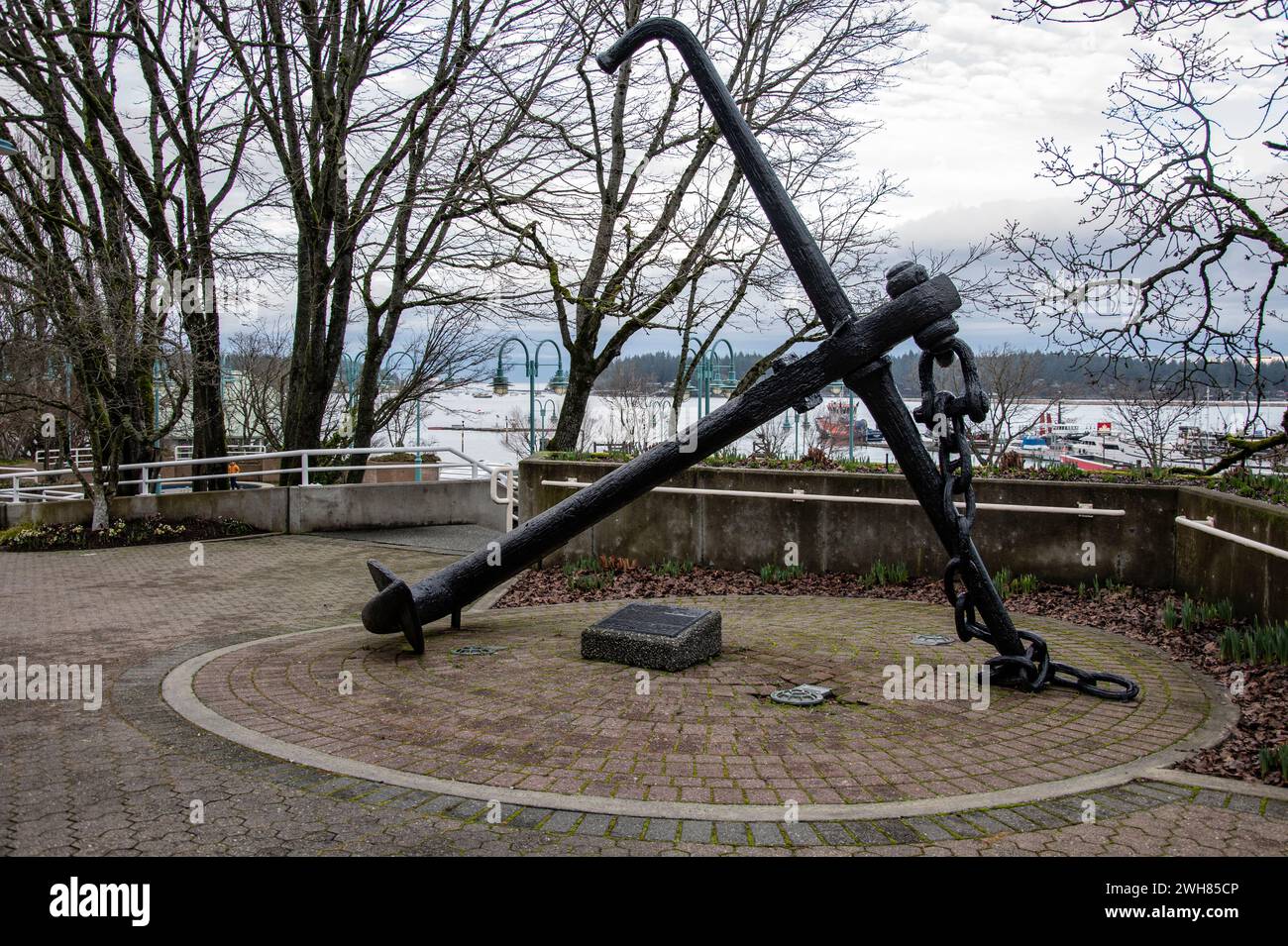 Admiralty anchor display from coal ship SS Northland displayed at ...