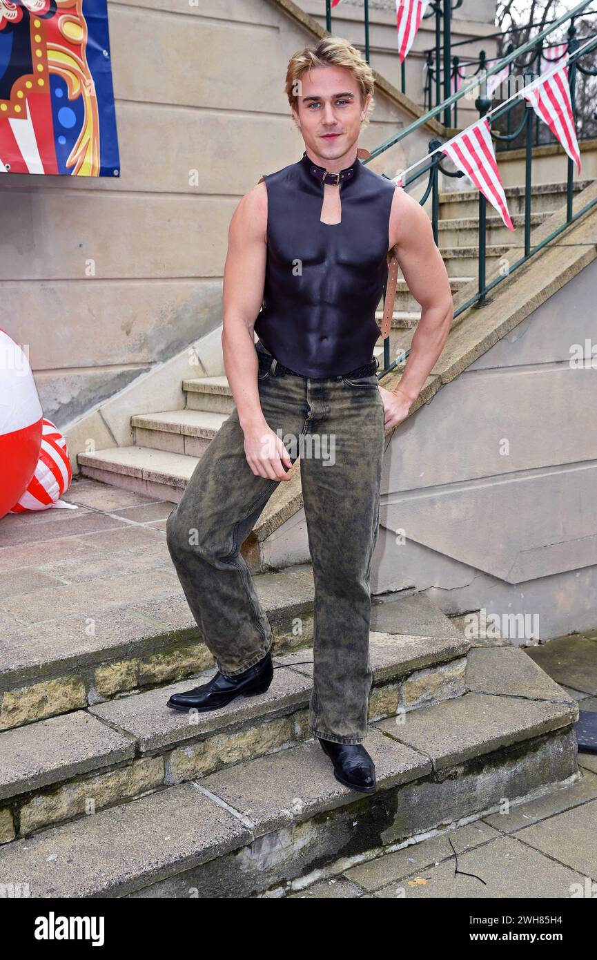 Hendrik Giesler bei der MARINA HOERMANSEDER FASHION SHOW im Haus Zenner ...