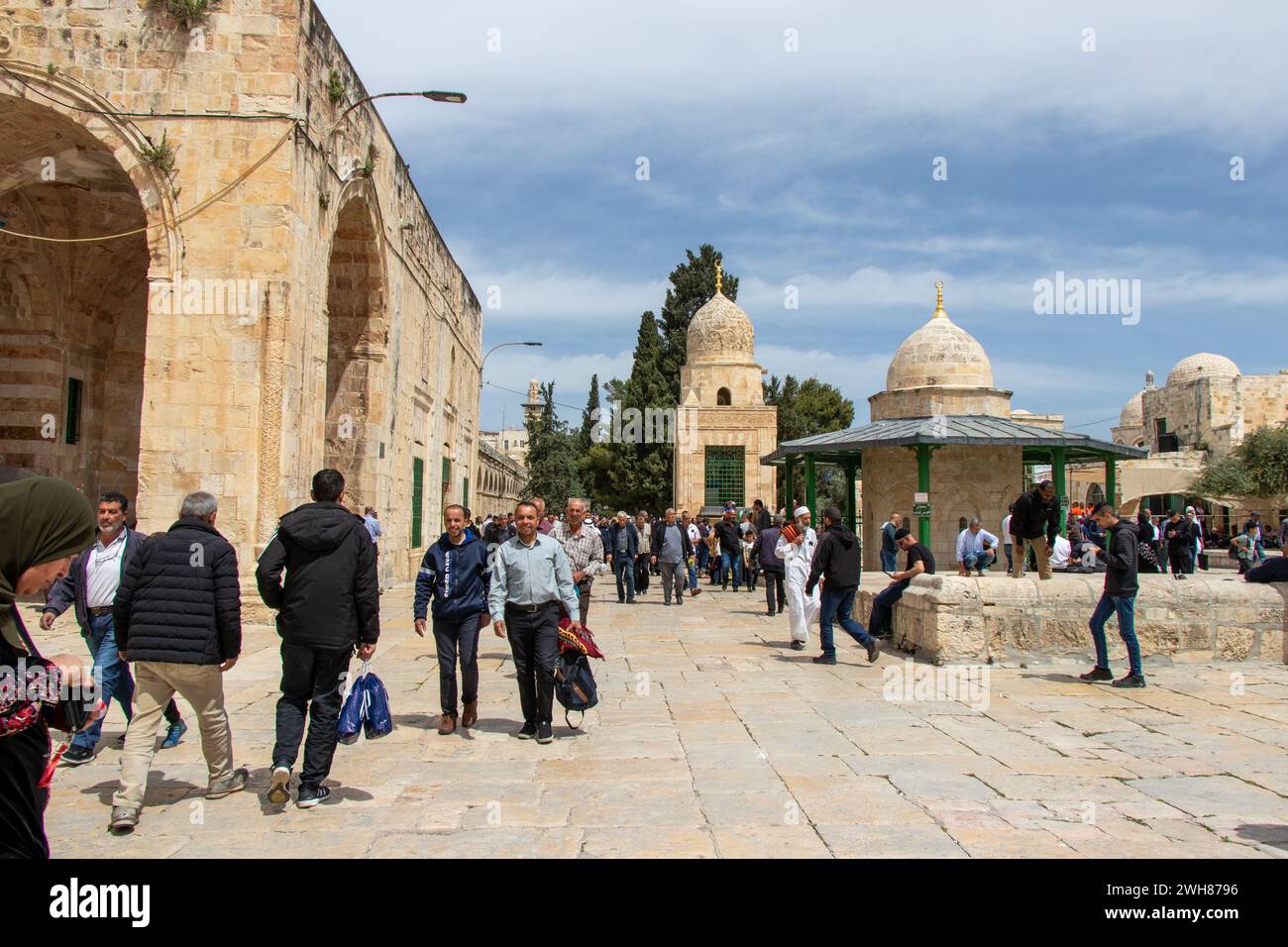 Courtyard of Aqsa Mosque in Friday. Al-Aqsa Mosque compound during a ...