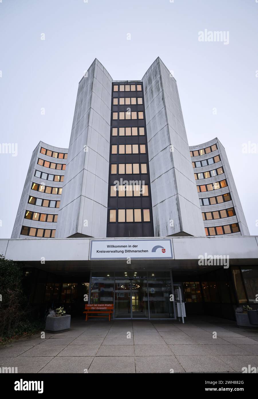 Heide, Germany. 08th Feb, 2024. Exterior view of the Dithmarschen ...