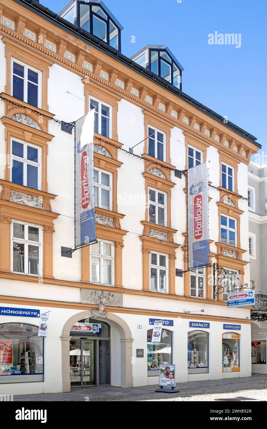 Hartlauerlogo hi-res stock photography and images - Alamy