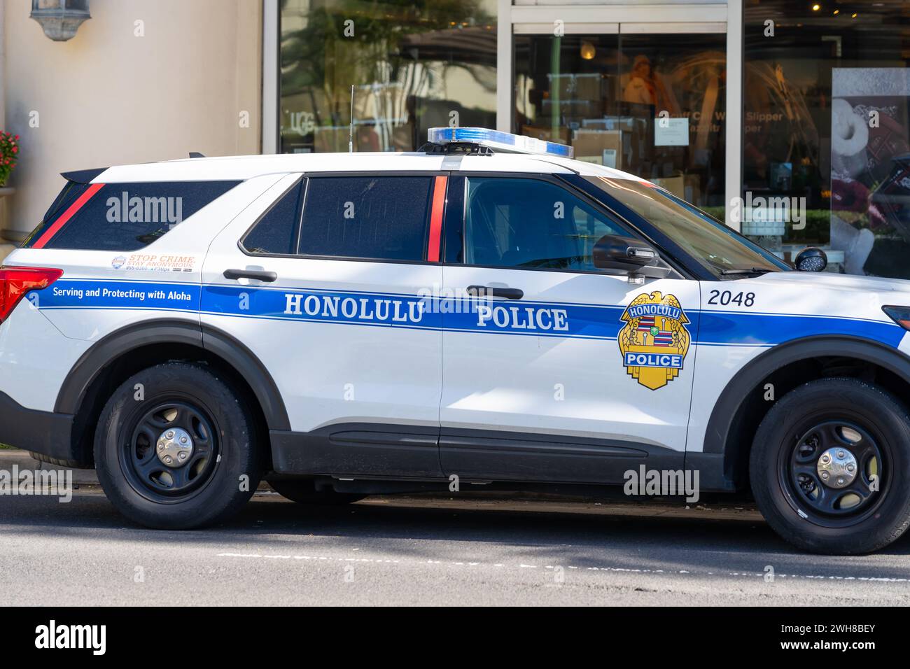 A Honolulu Police car in Waikiki, Hawaii Stock Photo - Alamy