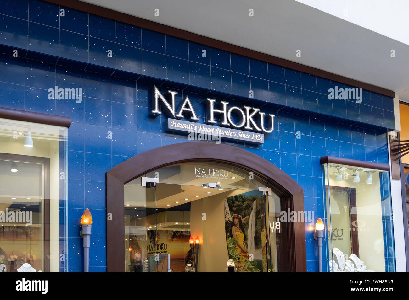 A Na Hoku store in a shopping mall in Waikiki, Hawaii Stock Photo - Alamy