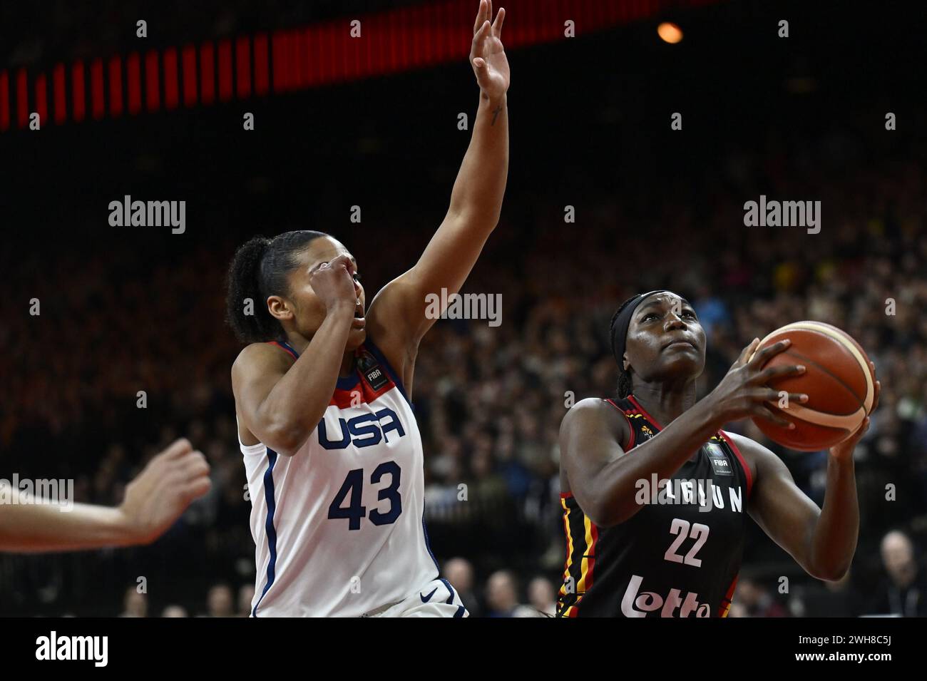 Antwerp, Belgium. 08th Feb, 2024. USA's Alyssa Thomas and Belgium's ...