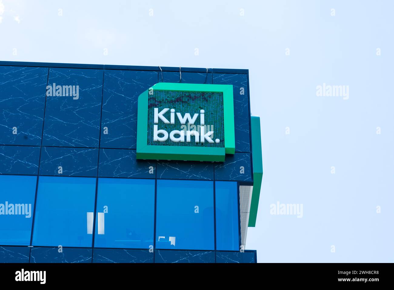 Kiwibank logo hi-res stock photography and images - Alamy