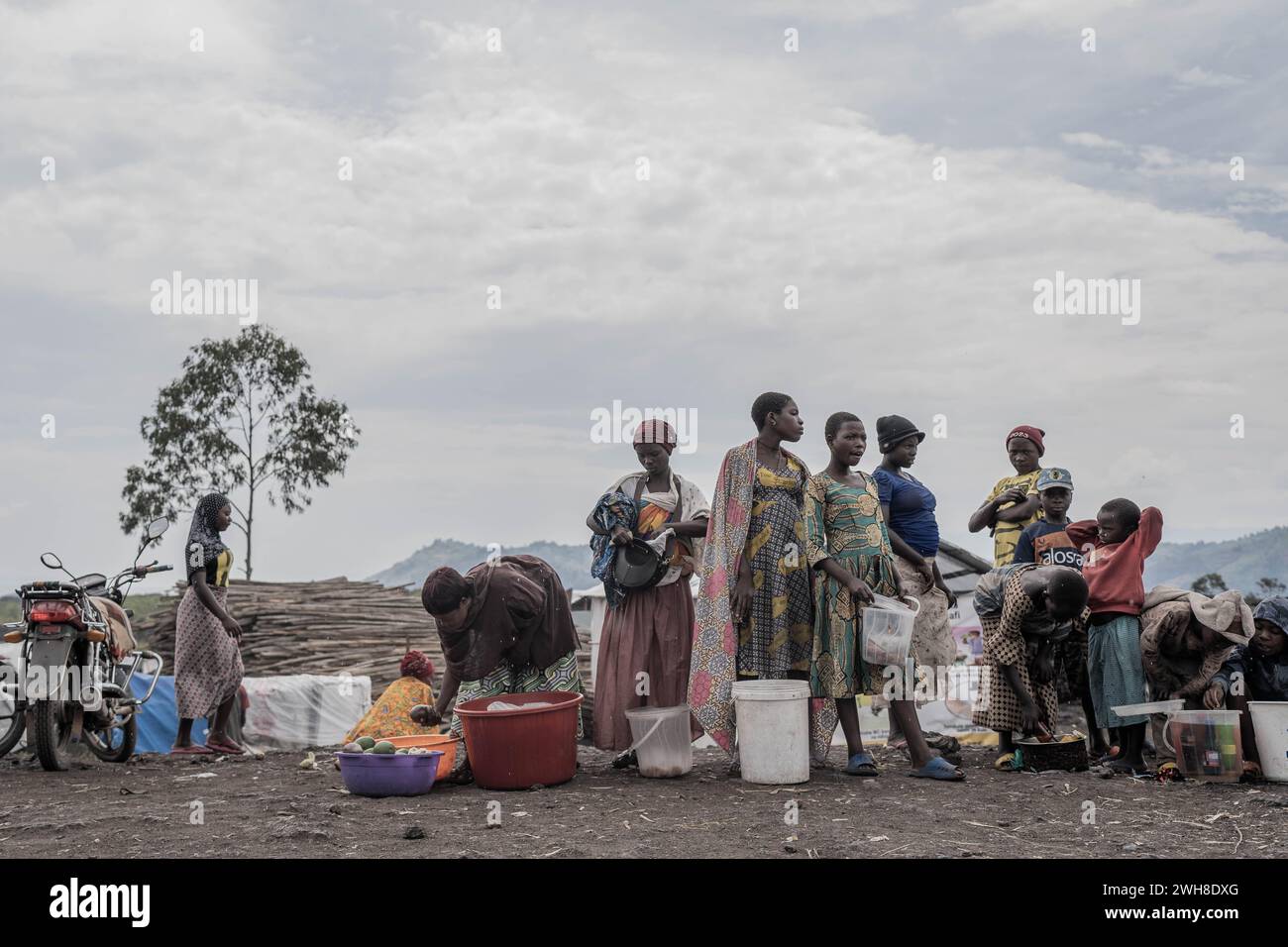 Charity water drc hi-res stock photography and images - Alamy
