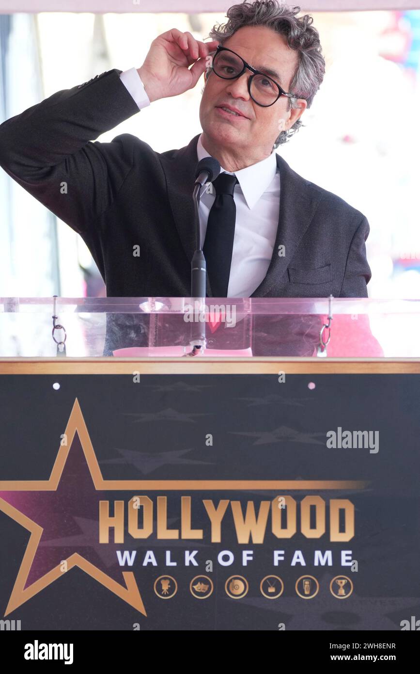 Mark Ruffalo attends a ceremony honoring him with a star on the ...