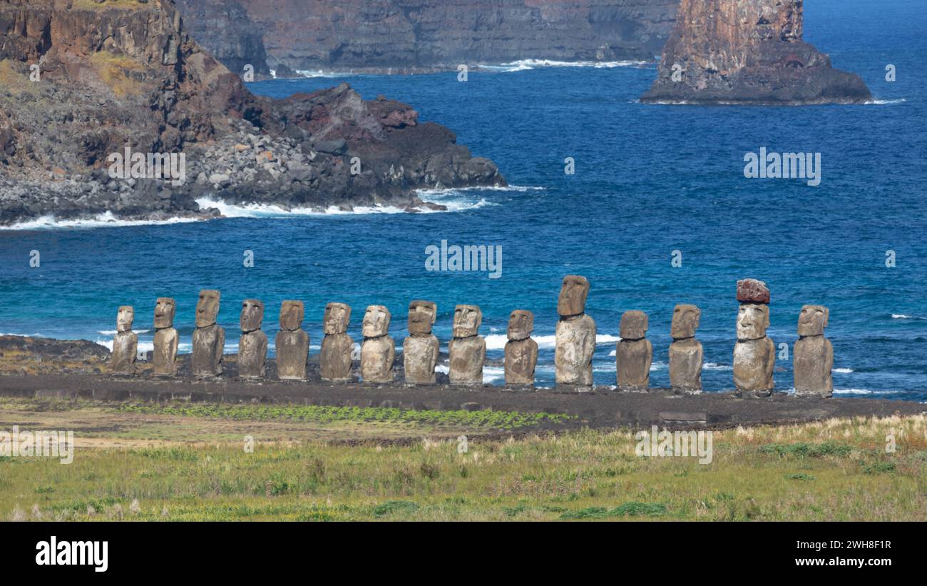 15 Moais of Ahu Tongariki as well as the blue Pacific Ocean and the ...
