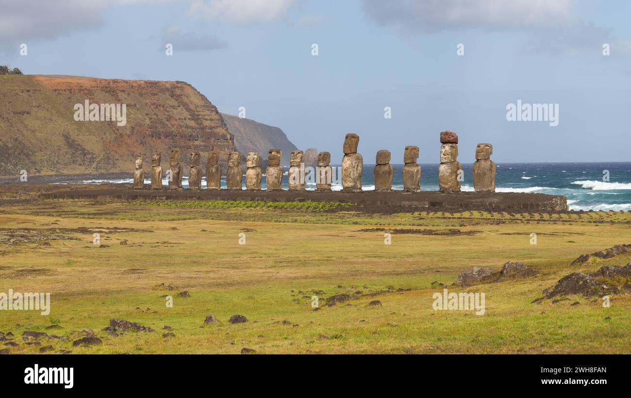 The 15 stone people, known as Moais, stand in Ahu Tongariki on the ...