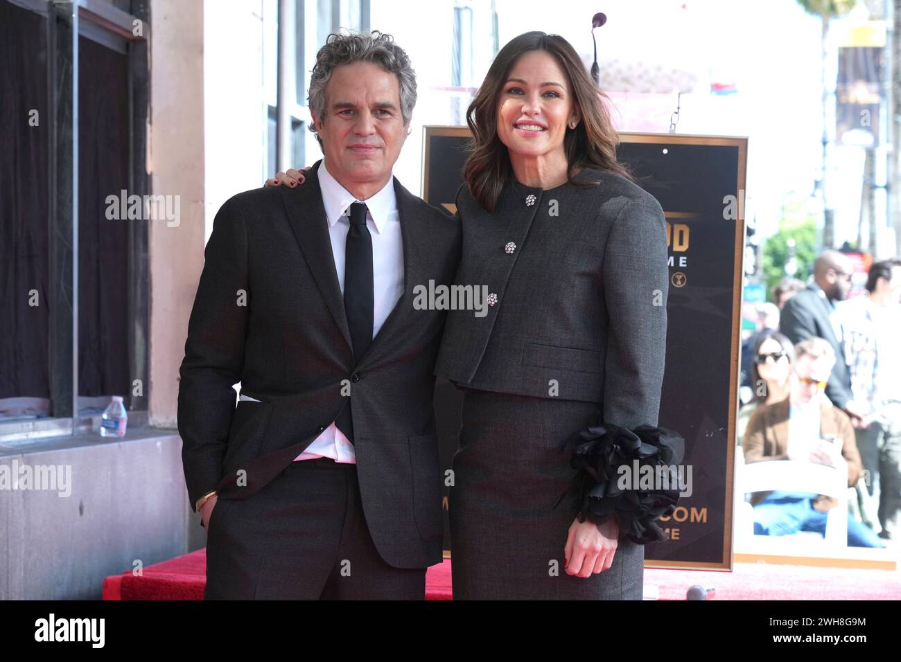 Mark Ruffalo, left, and Jennifer Garner attend a ceremony honoring ...