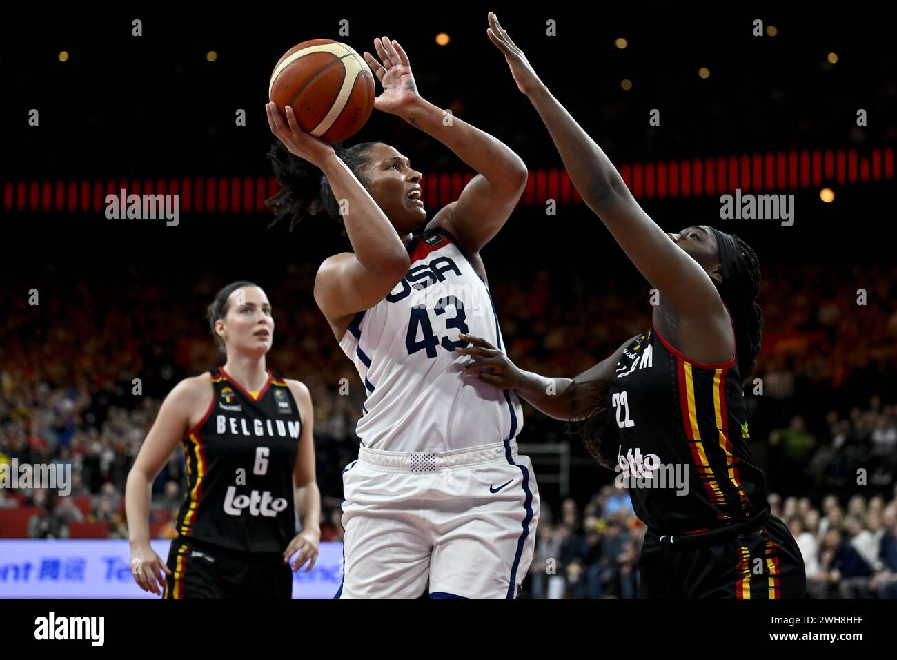 Antwerp, Belgium. 08th Feb, 2024. USA's Alyssa Thomas and Belgium's ...