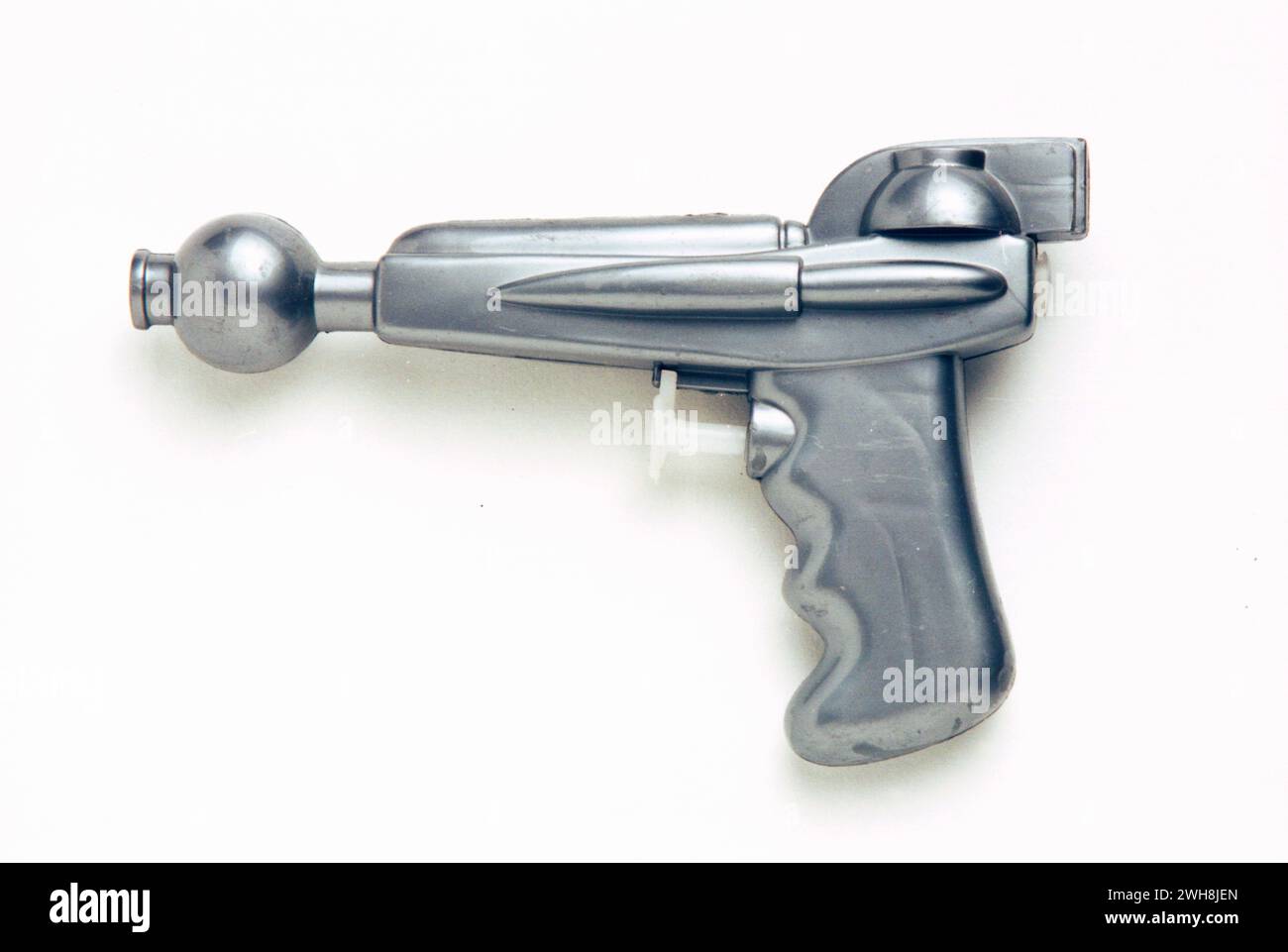 Vintage water pistol hi-res stock photography and images - Alamy