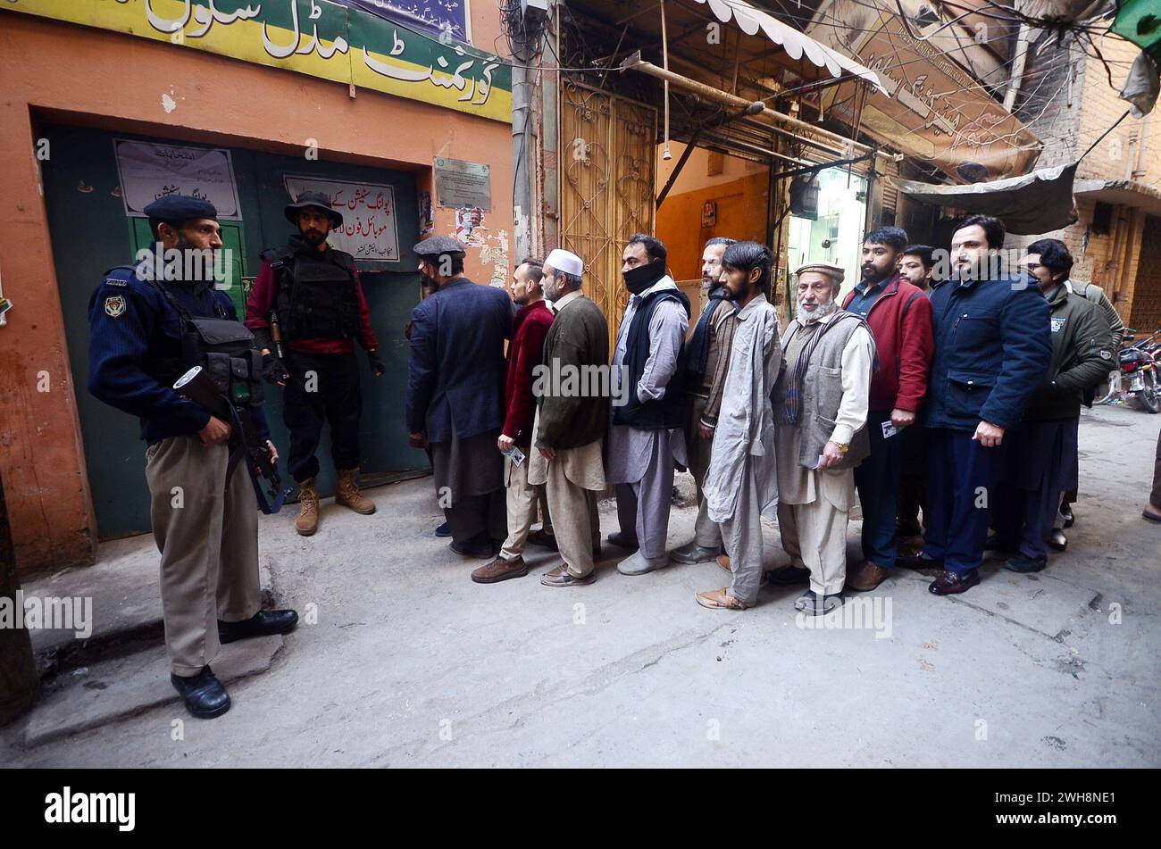 Peshawar, Peshawar, Pakistan. 8th Feb, 2024. PESHAWAR, PAKISTAN, FBR ...