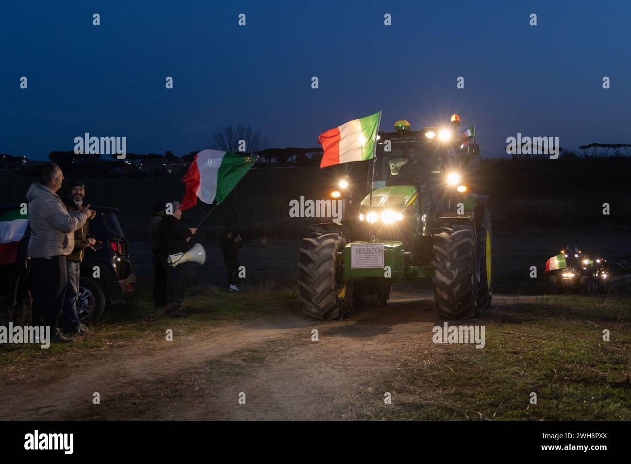 Trattori in presidio hi-res stock photography and images - Alamy