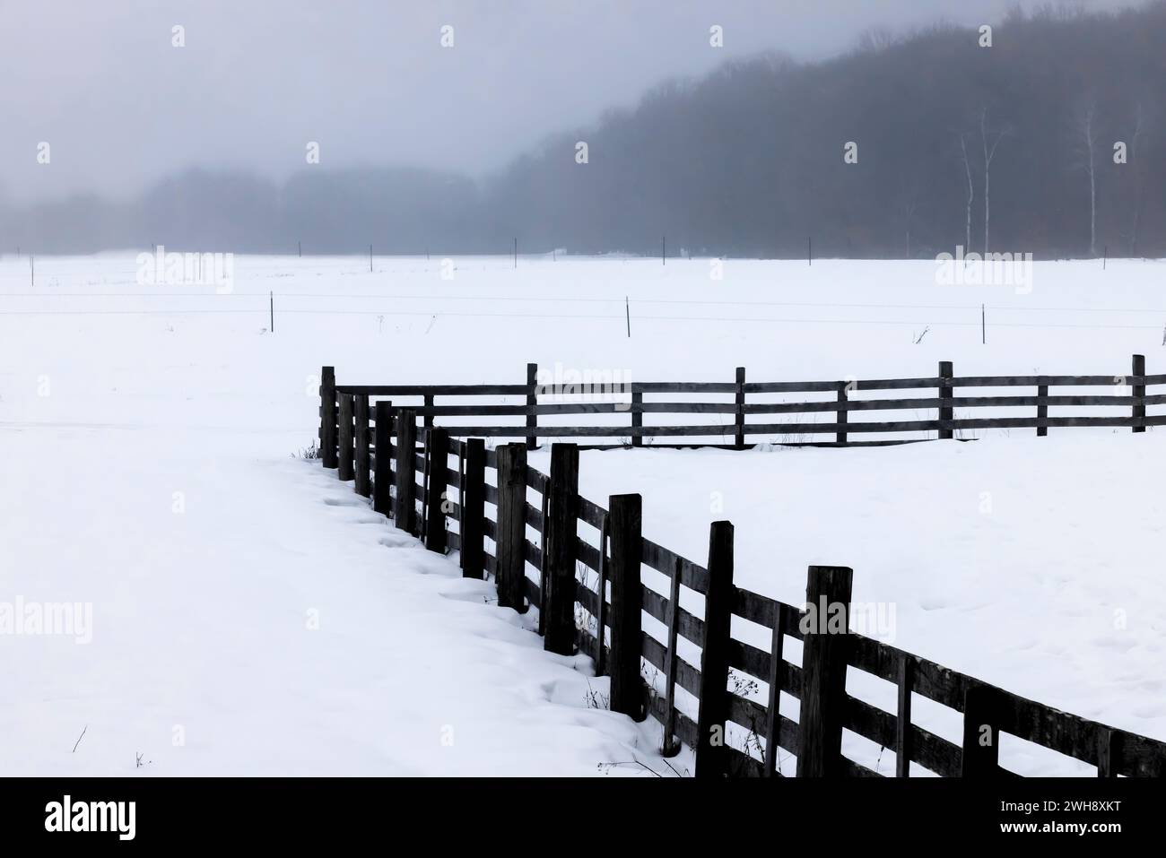 Fence at an Amish farm in winter in Mecosta County, Michigan, USA Stock ...