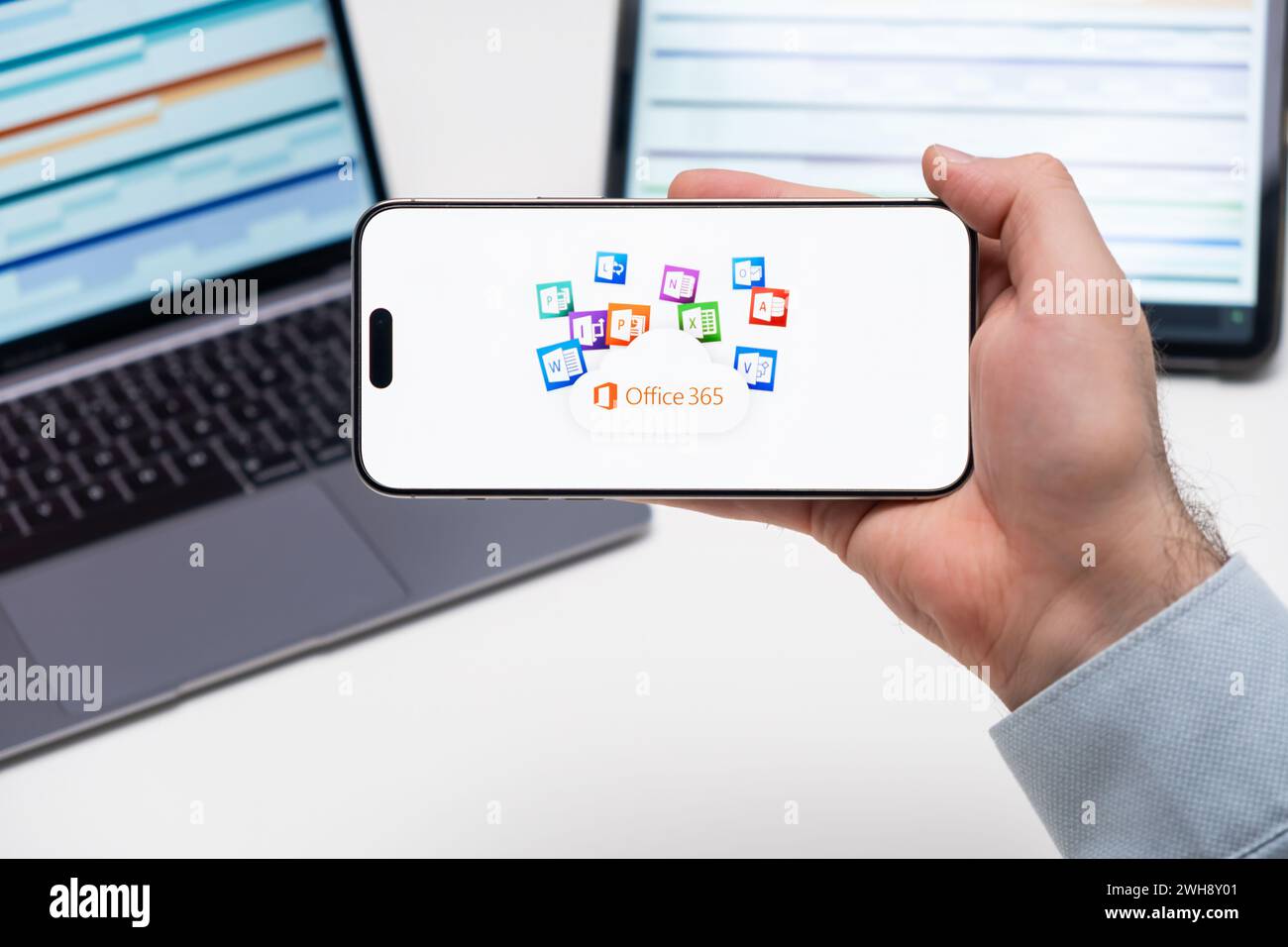 PRAGUE, CZECH REPUBLIC - JANUARY 21 2024: Microsoft Office 365 logo on ...