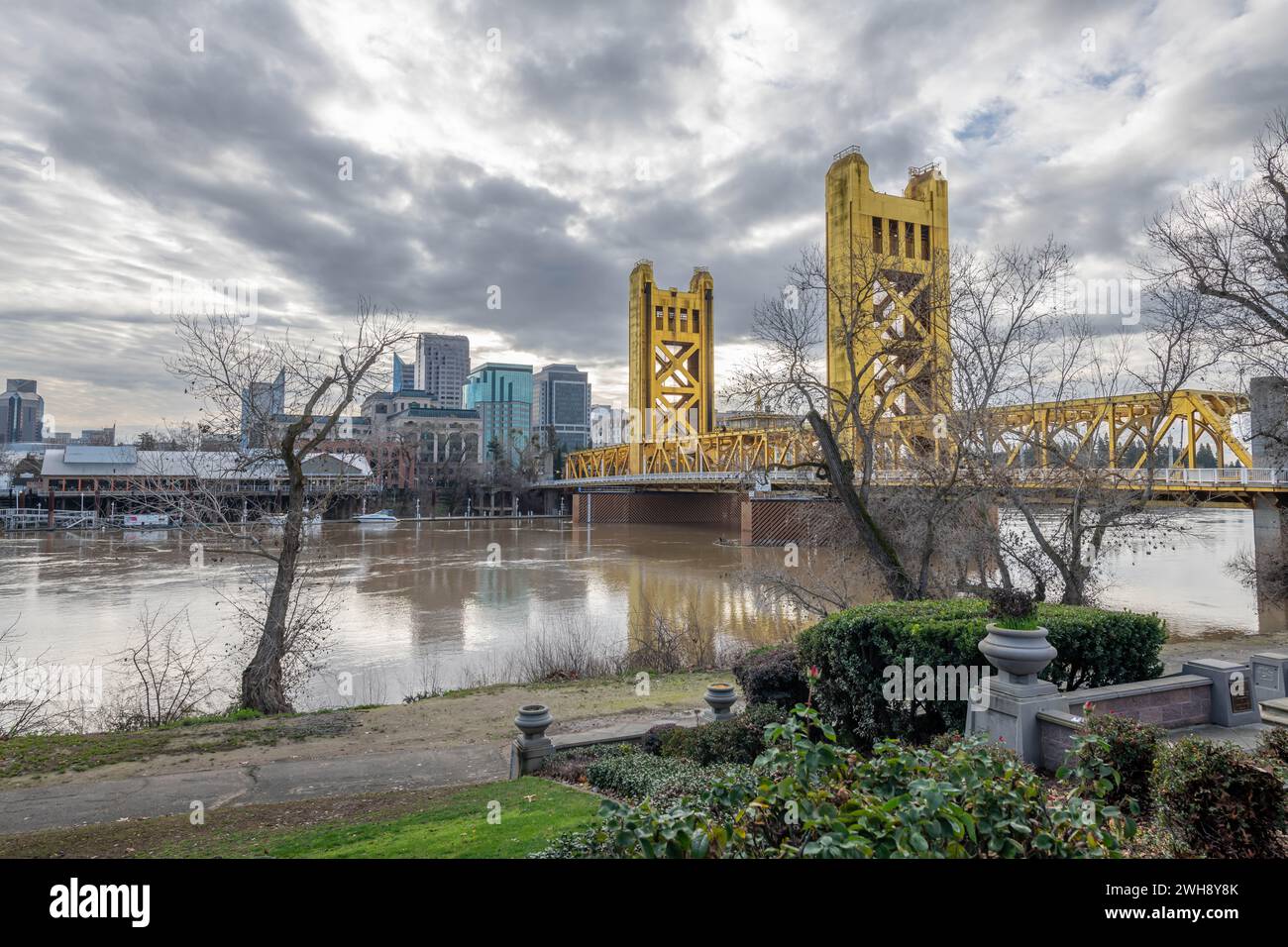 West Sacramento's Tower Bridge Stock Photo - Alamy