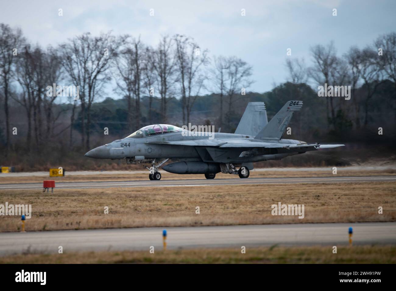 240104-N-AC802-1059 VIRGINIA BEACH, Va. (Jan. 4, 2024) An F/A-18 Super ...