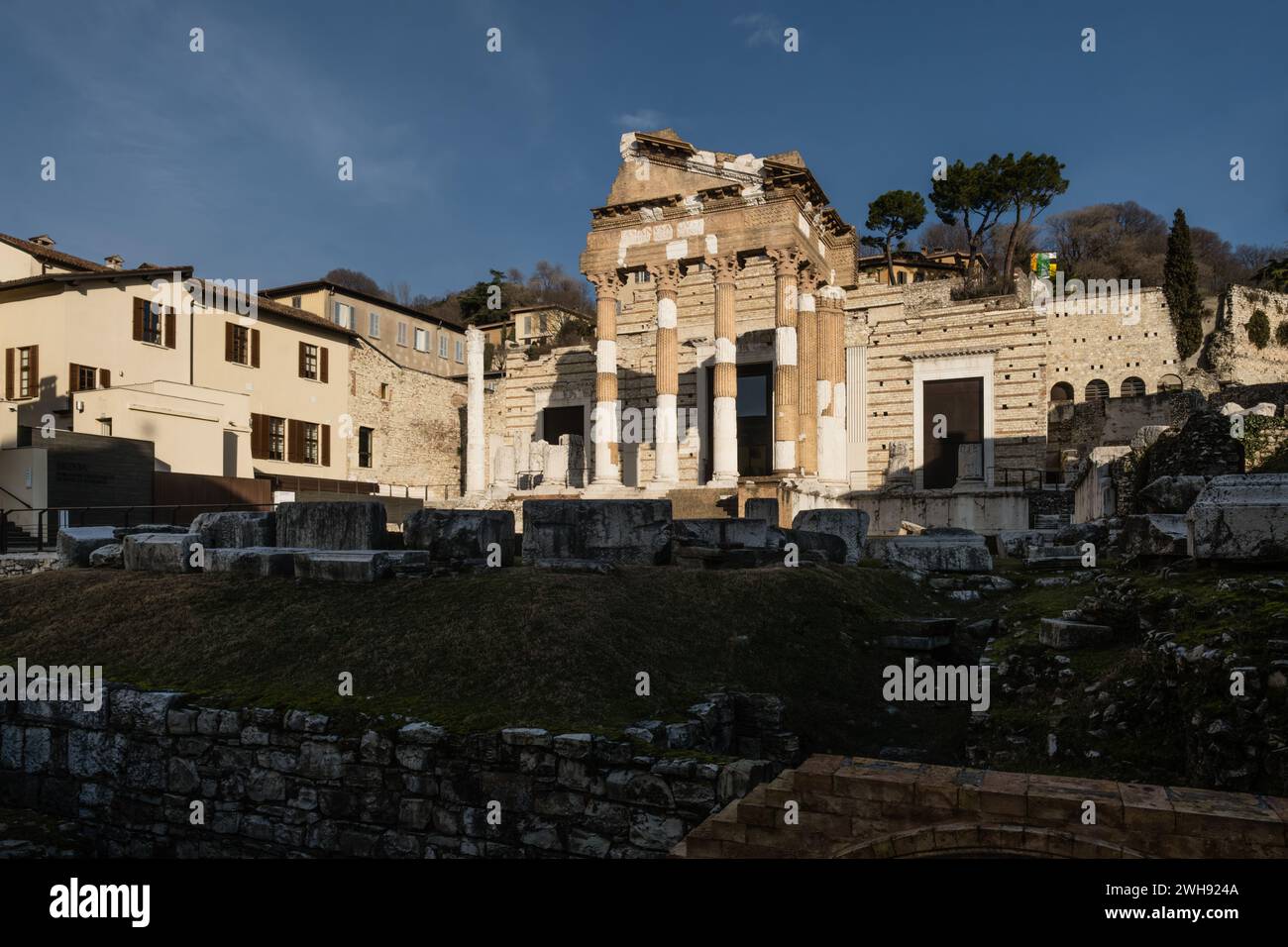Panoramic view of the Roman forum with the Capitolium (73 A.D.), the ...