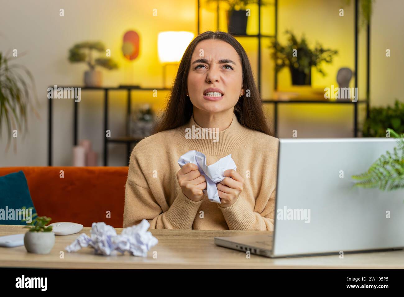 Woman losing temper at work hi-res stock photography and images - Alamy