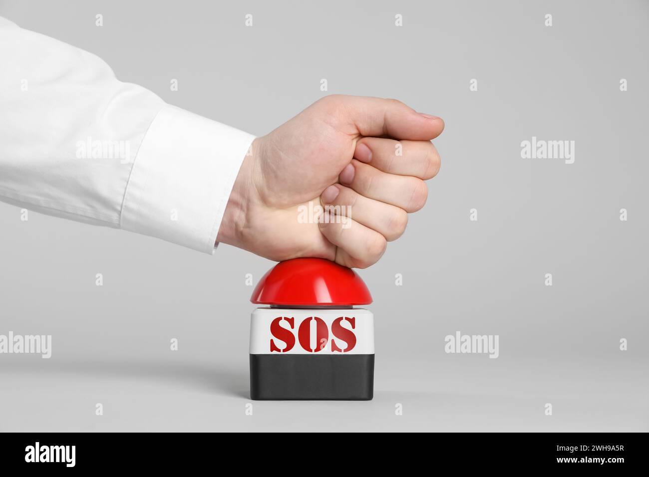 Sos satellite hi-res stock photography and images - Alamy
