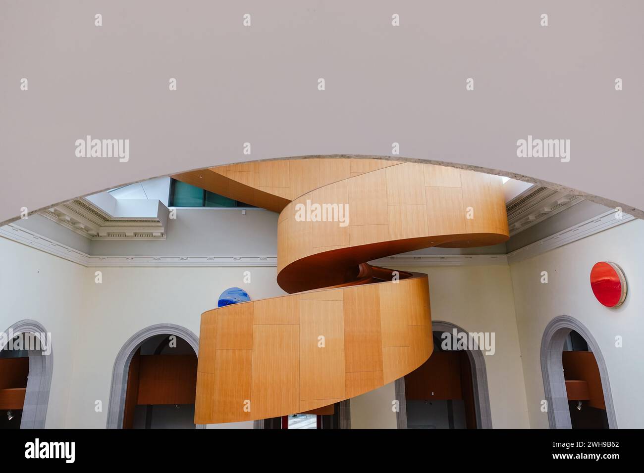 Frank Gehry-designed Allan Slaight and Emmanuelle Gattuso Spiral ...