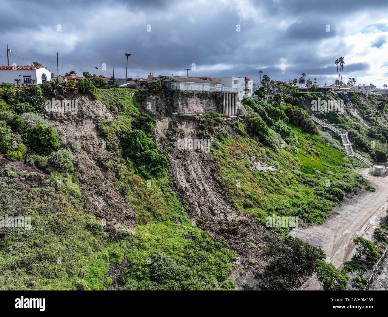 Multiple landslides have appeared on the ocean front bluffs in the ...