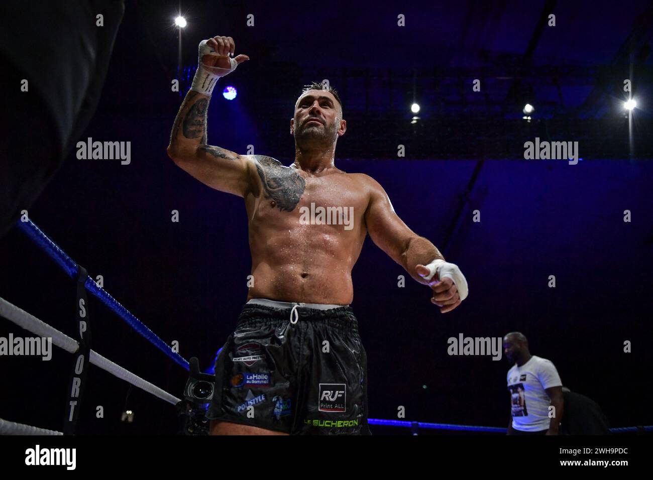 Paris, France. 08th Feb, 2024. Yohan Lidon celebrates the winning ...