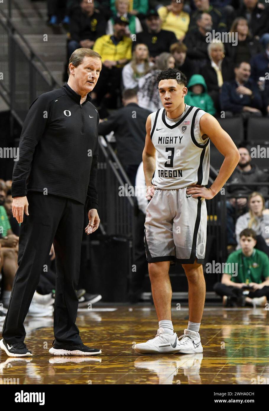 EUGENE, OR - FEBRUARY 08: Oregon Ducks head coach Dana Altman talks ...