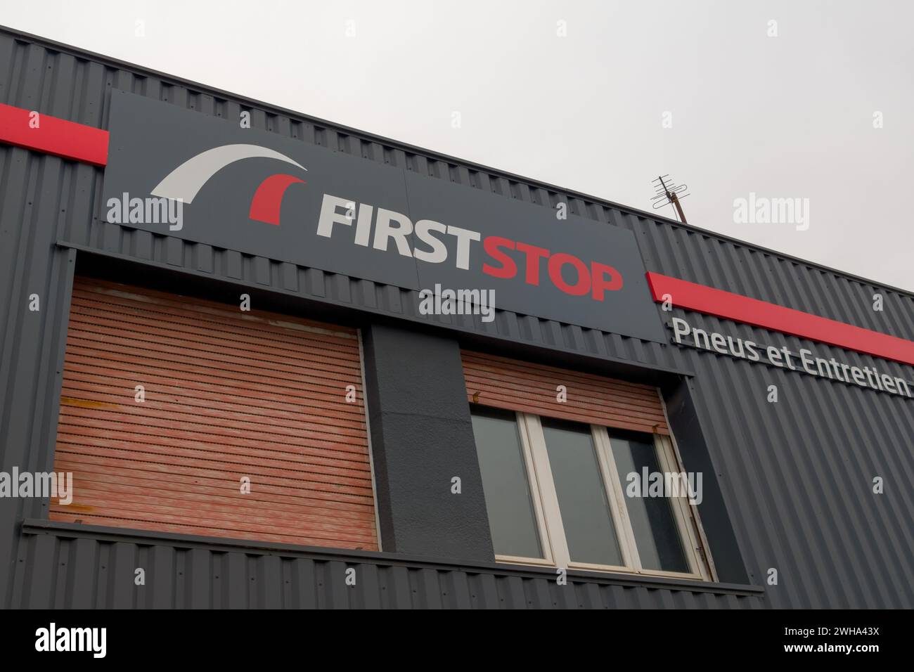 Firststop hi-res stock photography and images - Alamy