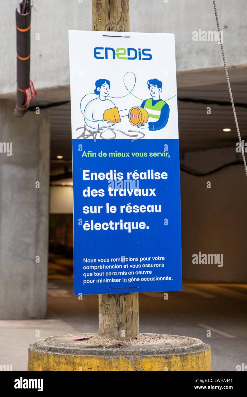 2024 text electricity hi-res stock photography and images - Alamy