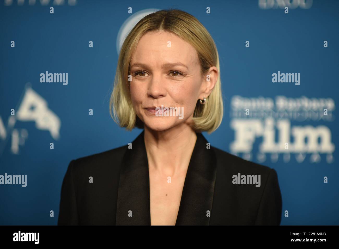 Carey Mulligan attends the outstanding performer of the year award ...