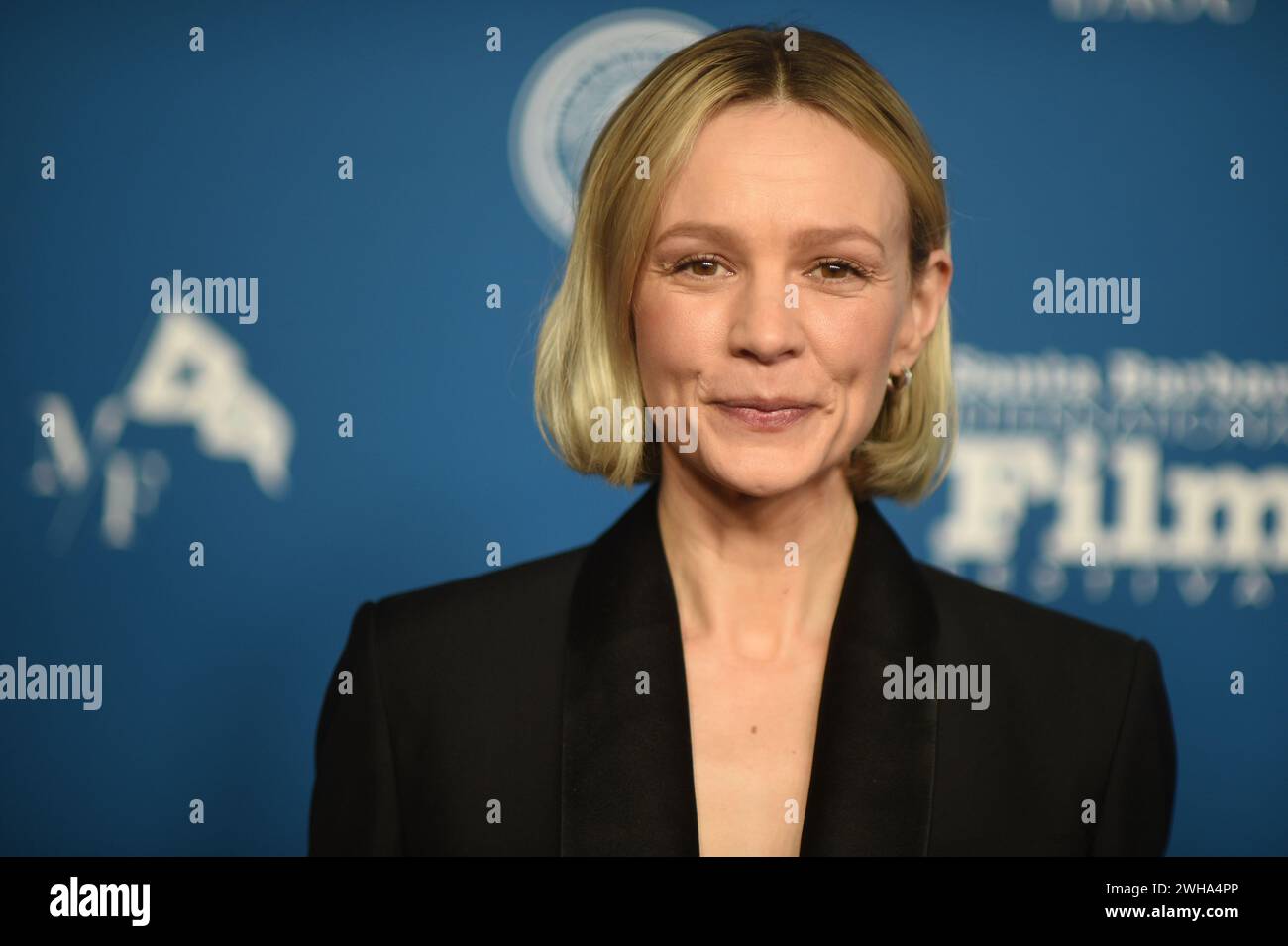 Carey Mulligan attends the outstanding performer of the year award ...
