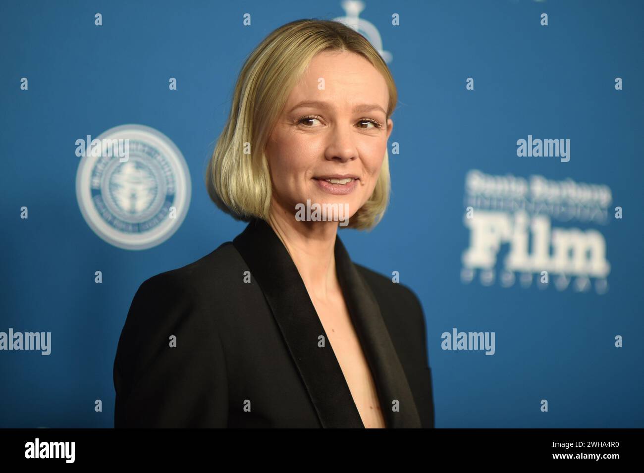 Carey Mulligan attends the outstanding performer of the year award ...