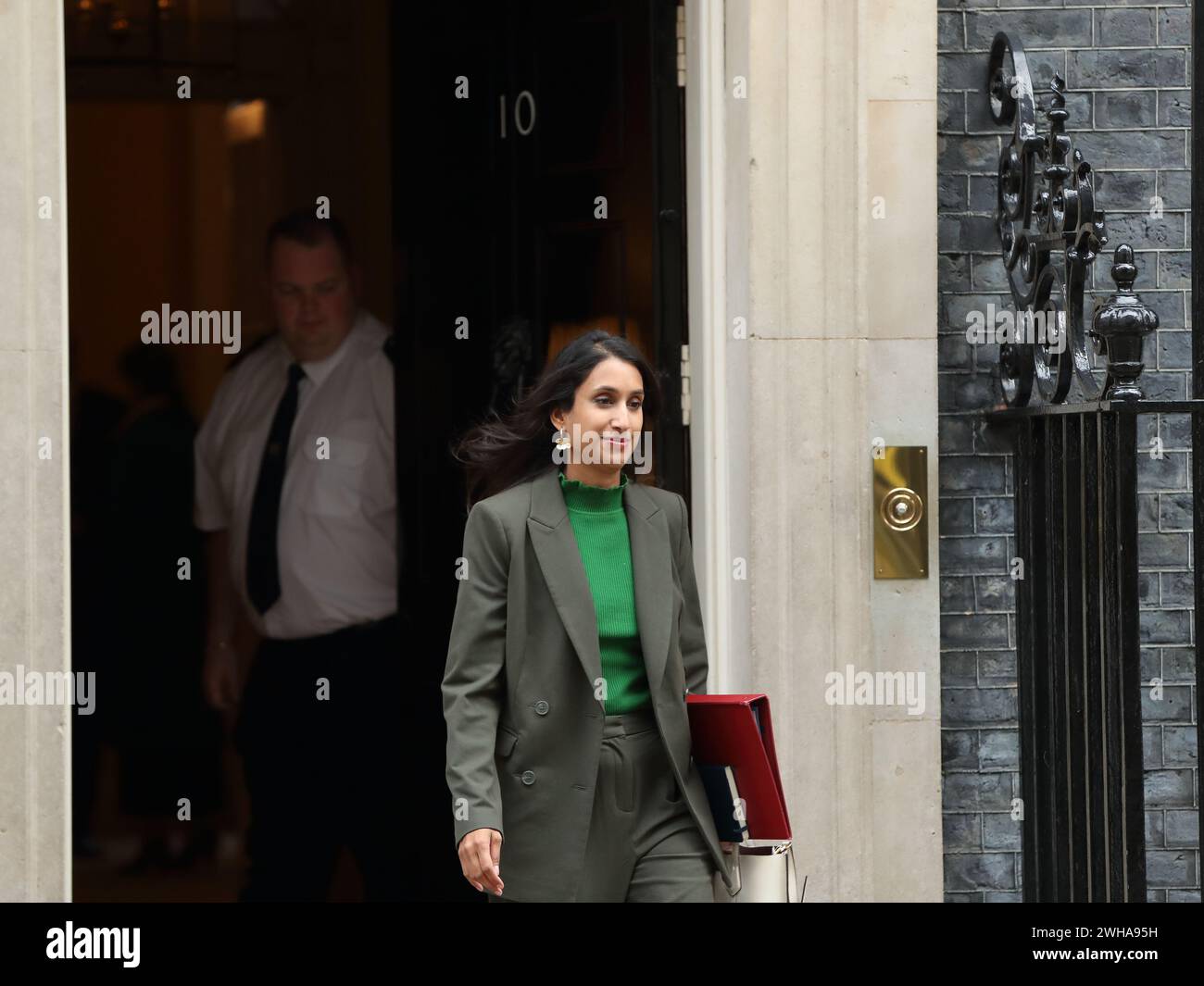 Cabinet secretary for net zero hi-res stock photography and images - Alamy