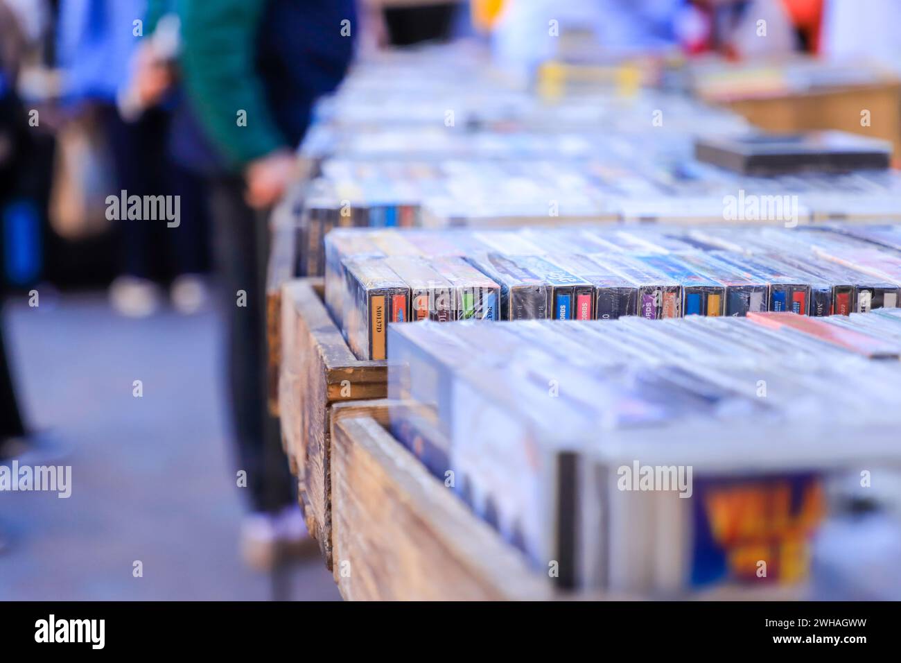 Cds for sale hi-res stock photography and images - Alamy